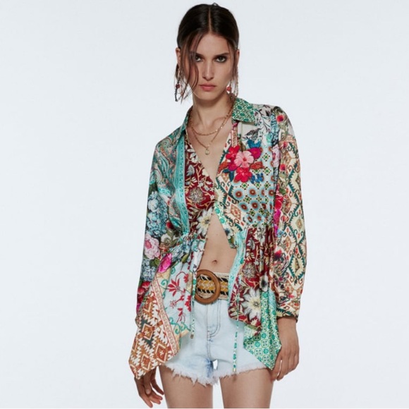 Zara | Tops | Zara Multicolor Blouse With Gold Buttons In Small | Poshmark